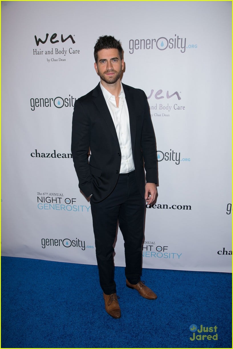 Gregg Sulkin & Ryan Rottman Have A Guy's Night At Generosity Gala 2014 ...