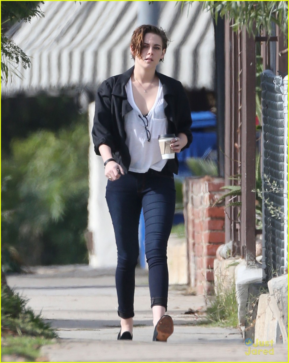 Kristen Stewarts Co Star Had Nothing But Kind Words To Say About Her