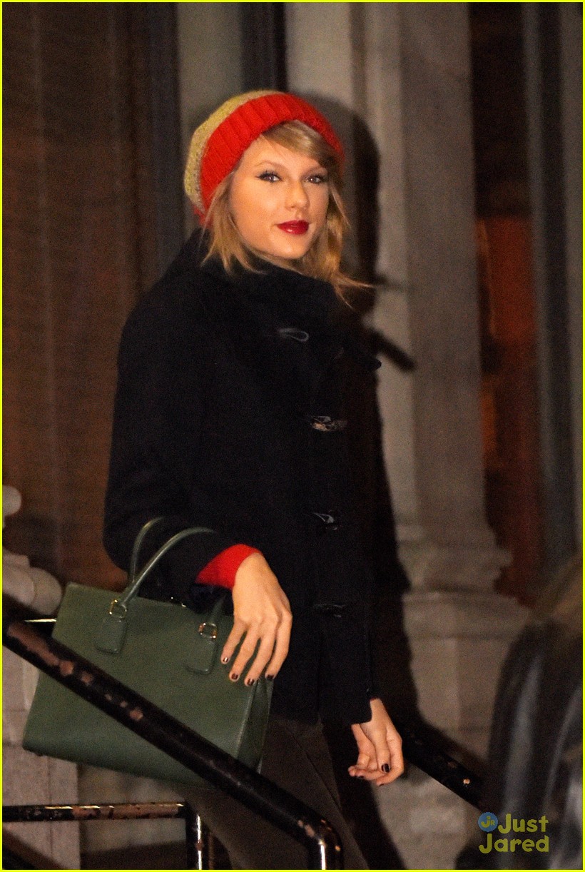 Taylor Swift Is Ready for Her New Year's Eve Performance! | Photo ...