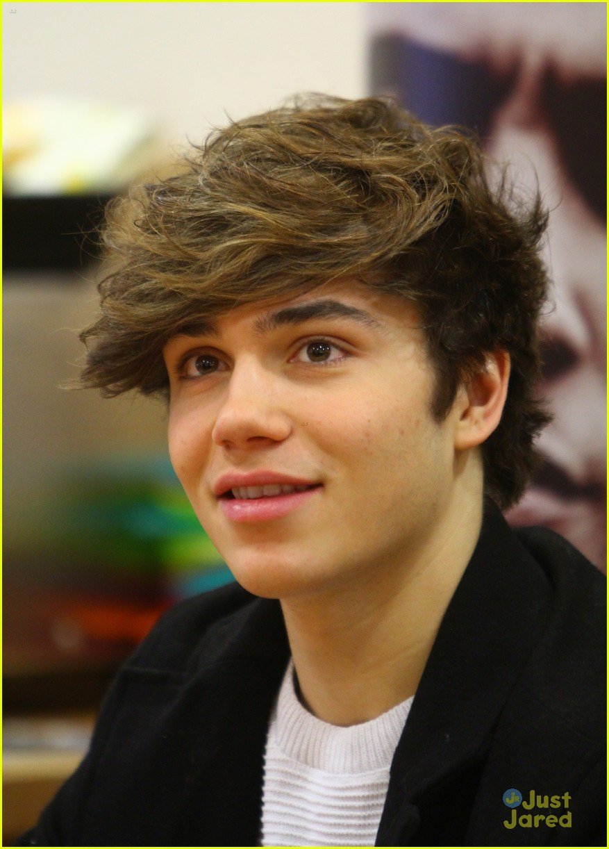 Union J Kick Off New Album Signings at Rothwell Leeds Before Christmas ...