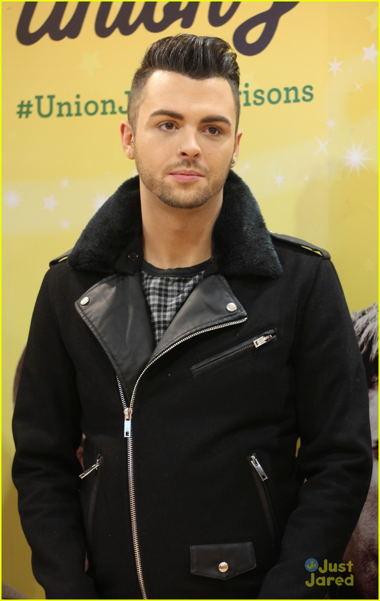 Union J Kick Off New Album Signings at Rothwell Leeds Before Christmas ...