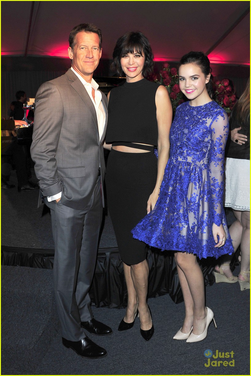 Bailee Madison Celebrates 'Good Witch' With Hallmark Channel | Photo ...
