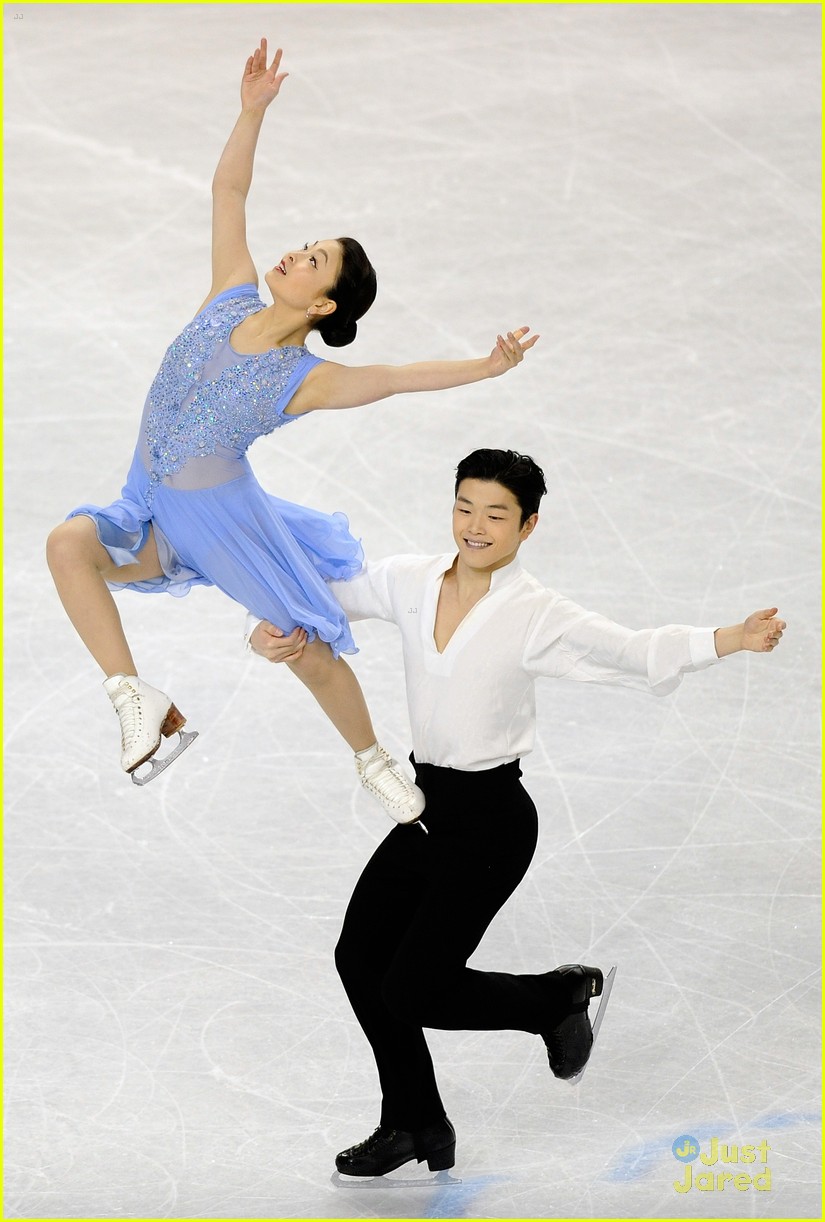 Full Sized Photo of madison chock evan bates win ice dance nationals 15 ...