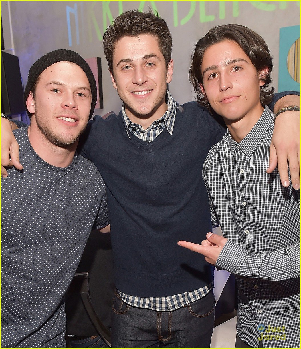 Jimmy Tatro David Henrie