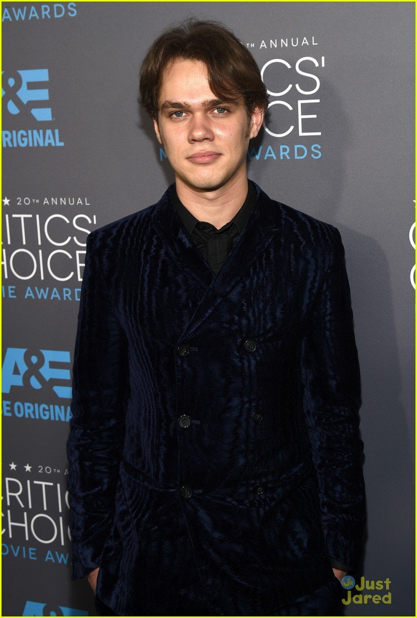 Ellar Coltrane Wins Best Young Actor at Critics' Choice Awards 2015 ...