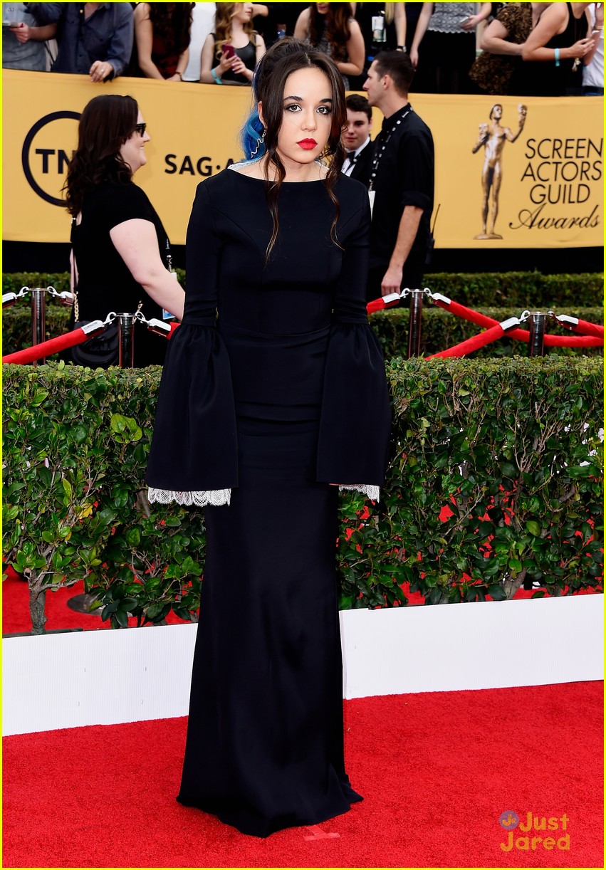 Ellar Coltrane & Lorelai Linklater Bring 'Boyhood' to SAG Awards ...