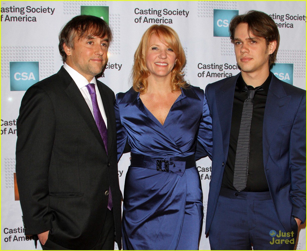 Boyhood's Ellar Coltrane Says Relationships Are Extremely Difficult For ...