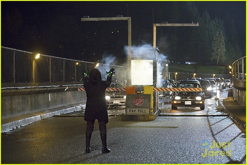 Piped Piper Comes to Central City on Tonight's 'The Flash' - See the ...