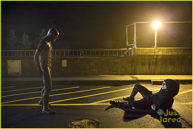 Full Sized Photo of piped piper the flash episode stills 14 | Piped ...