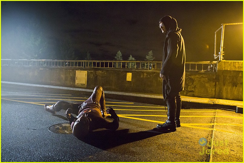 Piped Piper Comes to Central City on Tonight's 'The Flash' - See the ...