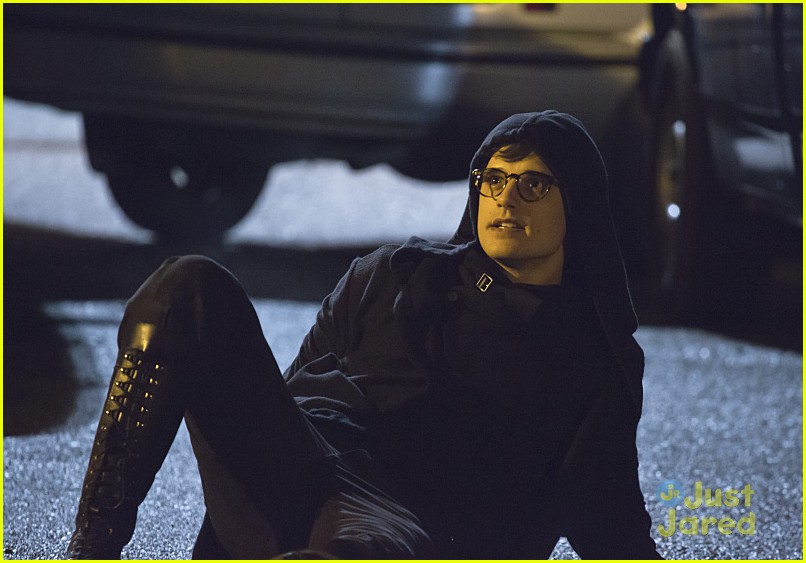 Piped Piper Comes to Central City on Tonight's 'The Flash' - See the ...