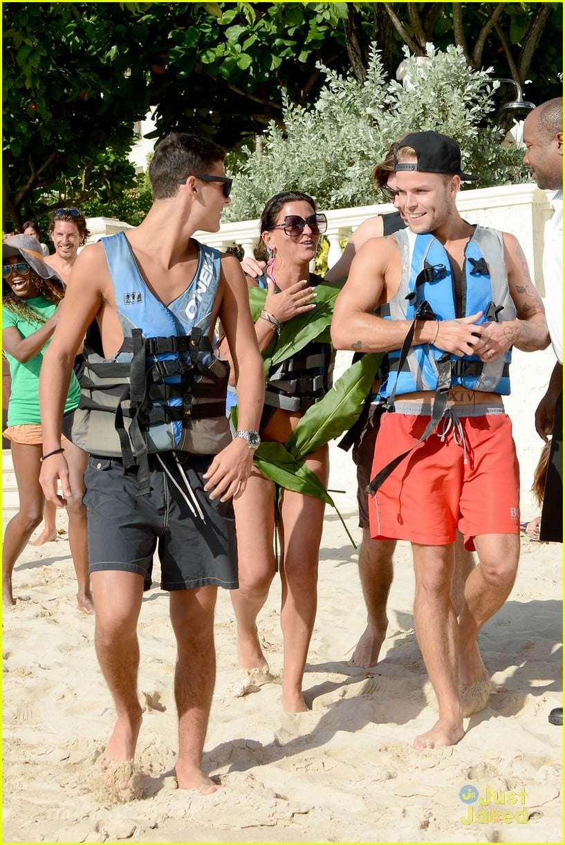 Union J's JJ Hamblett & Girlfriend Caterina Lopez Hit The Beach in ...