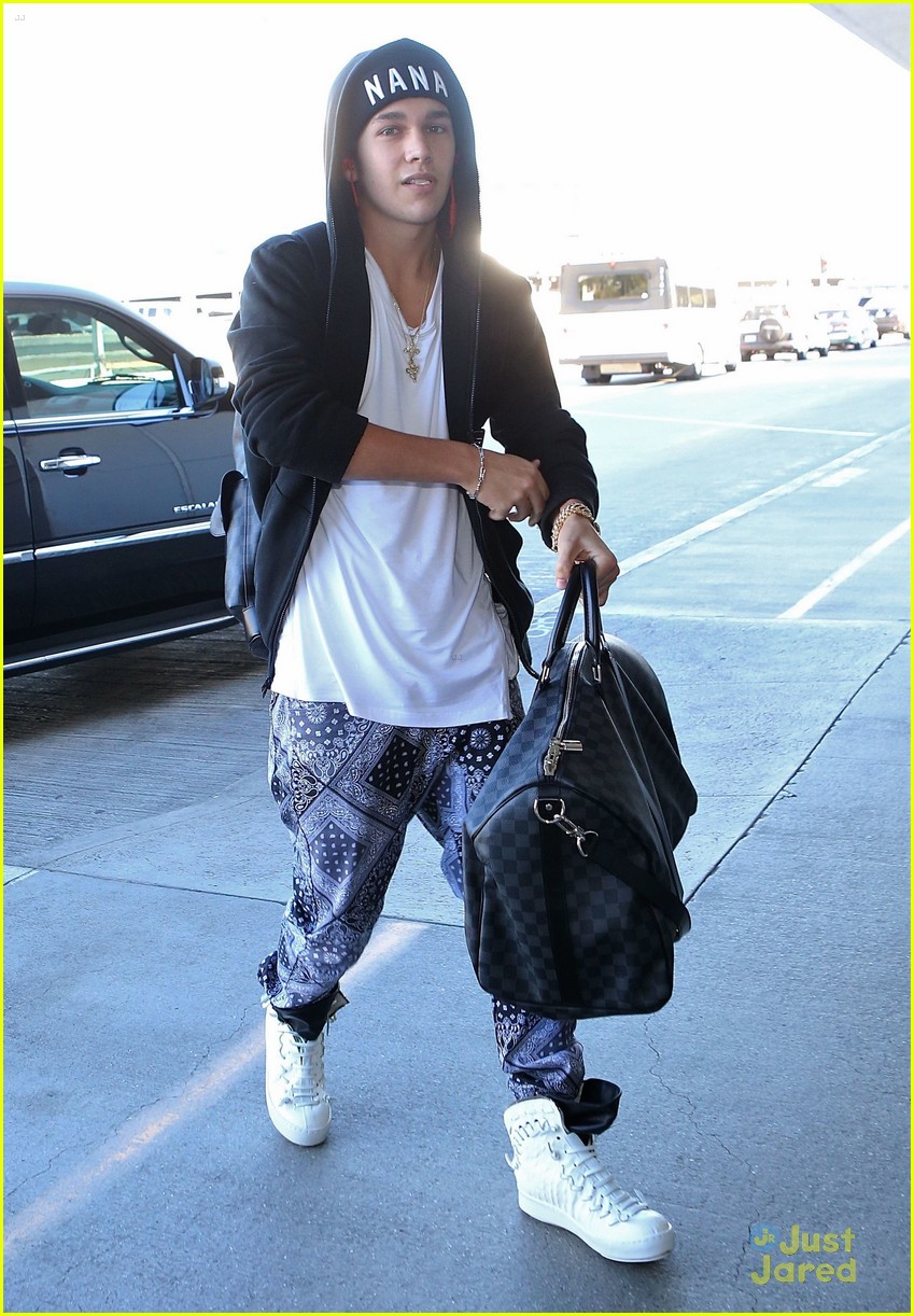 Austin Mahone Heads Home After Surgery in Los Angeles | Photo 760531 ...