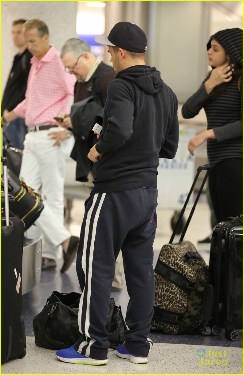 The Wanted's Max George Hides New Hair After Arriving Back In LA ...