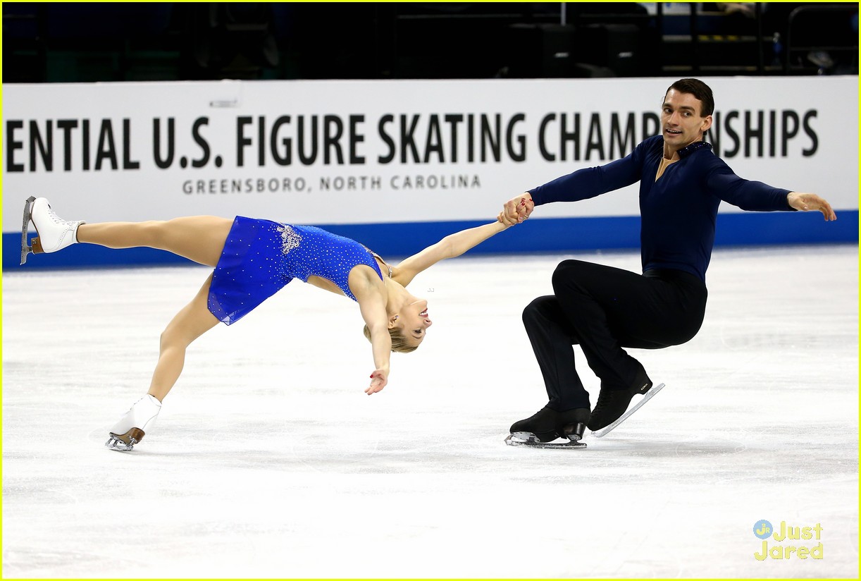 Pairs Champion Skaters Alexa Scimeca & Chris Knierim Defy Gravity ...