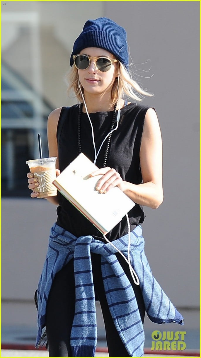 Emma Roberts Wishes Fiance Evan Peters Happy 28th Birthday with ...