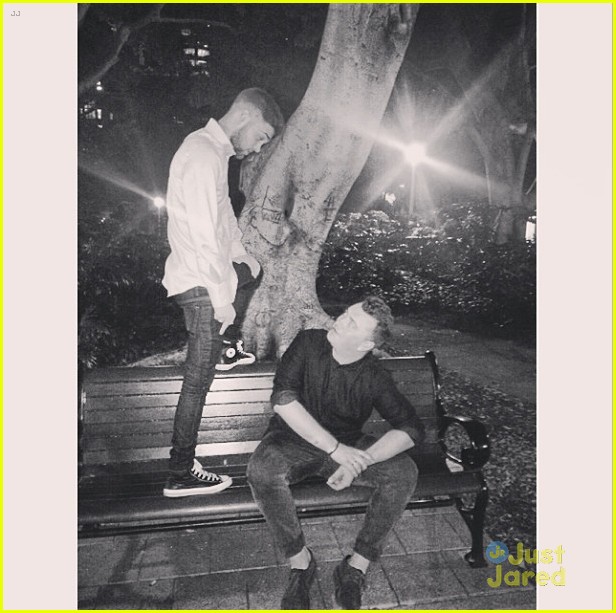 Sam Smith Posts First Pics with New Boyfriend Jonathan Zeizel! | Photo ...