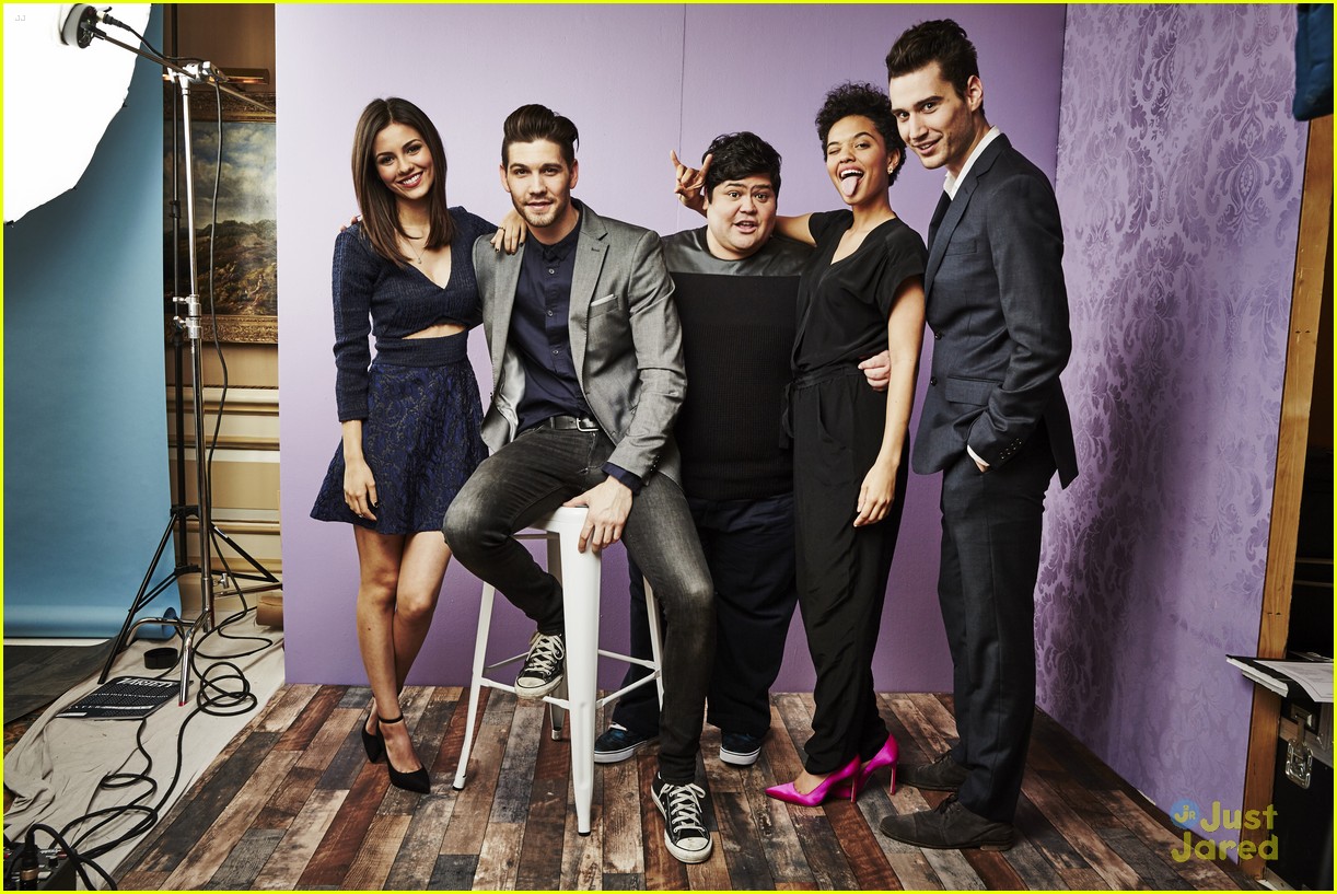 Victoria Justice & Harvey Guillen Bring 'Eye Candy' To TCA Press Tour ...