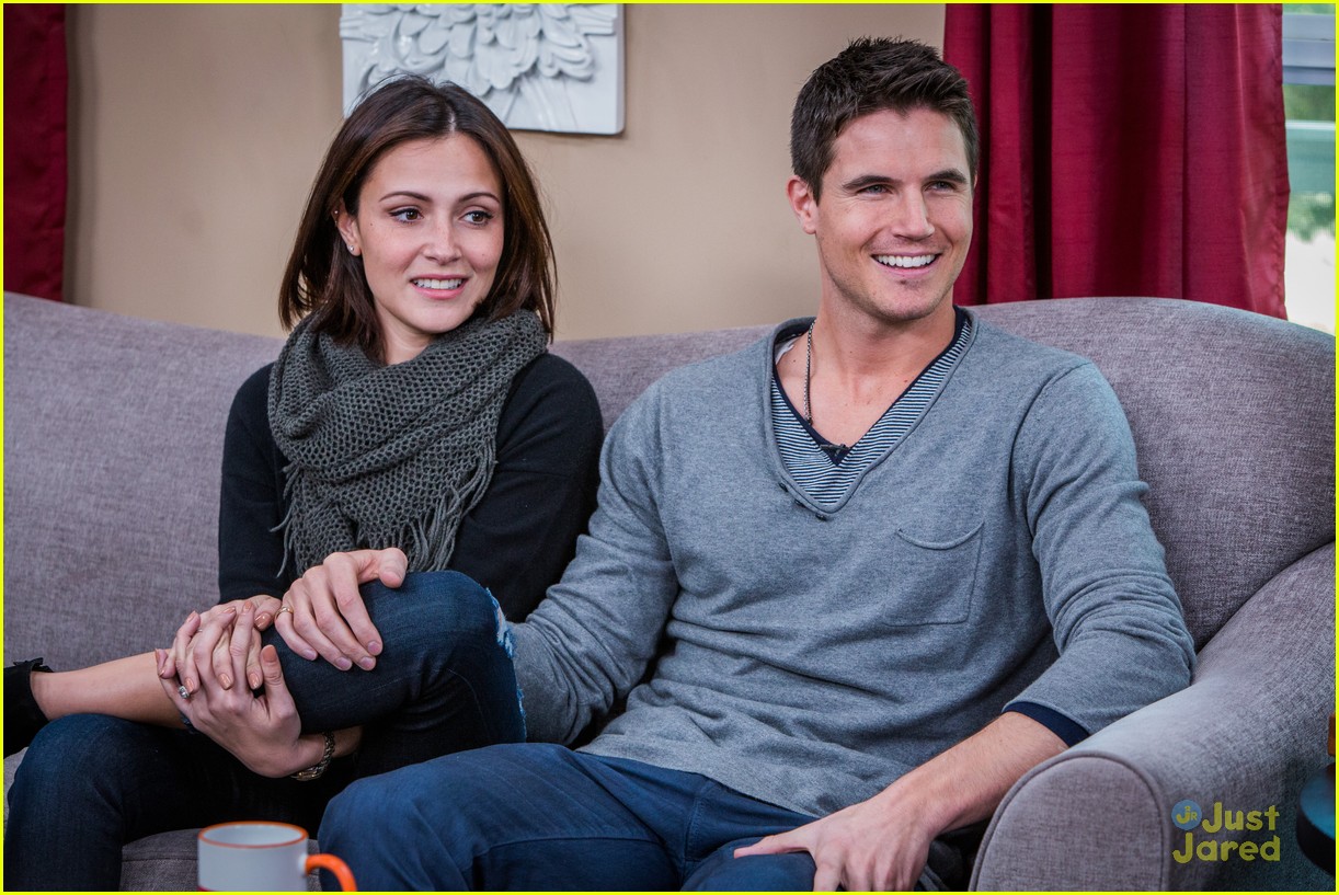 Italia Ricci & Robbie Amell Hit Up Hallmark Channel's 'Home & Family ...