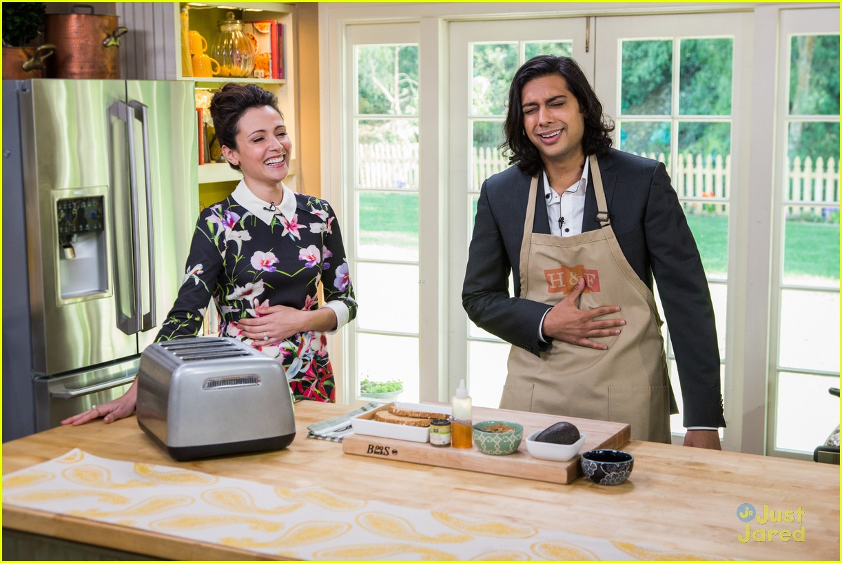 Italia Ricci & Robbie Amell Hit Up Hallmark Channel's 'Home & Family ...