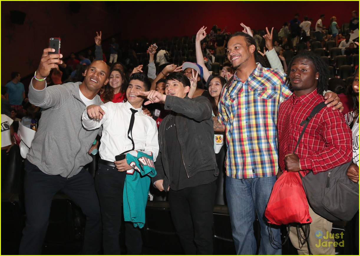 'McFarland USA's Carlos Pratts & Hector Duran Team Up With Jason Taylor ...