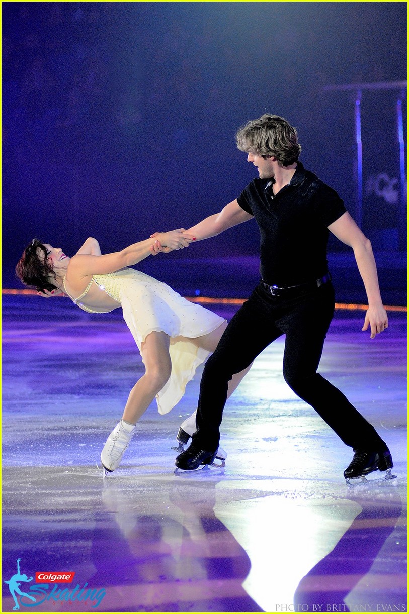 Meryl Davis & Charlie White Perform at Progressive Skating & Gymnastics ...