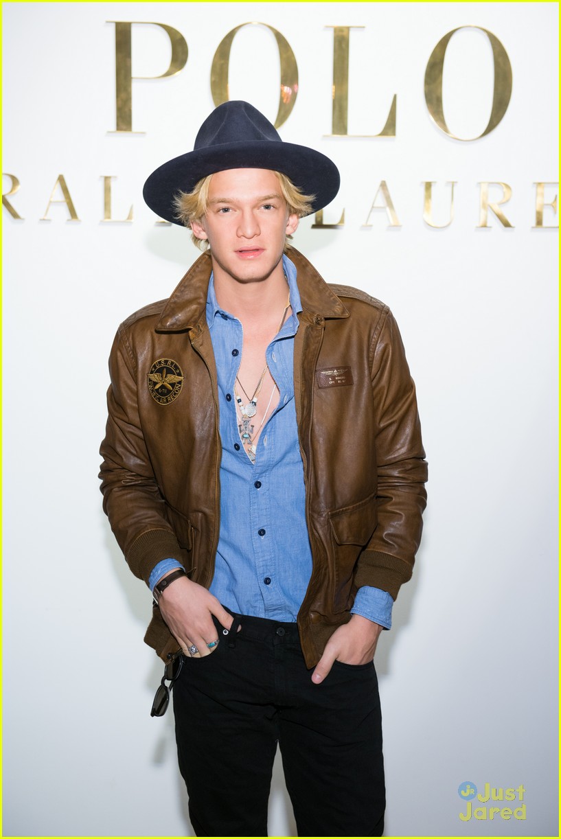Emma Roberts & Cody Simpson Bring Their Fashion A-Game to the Ralph ...
