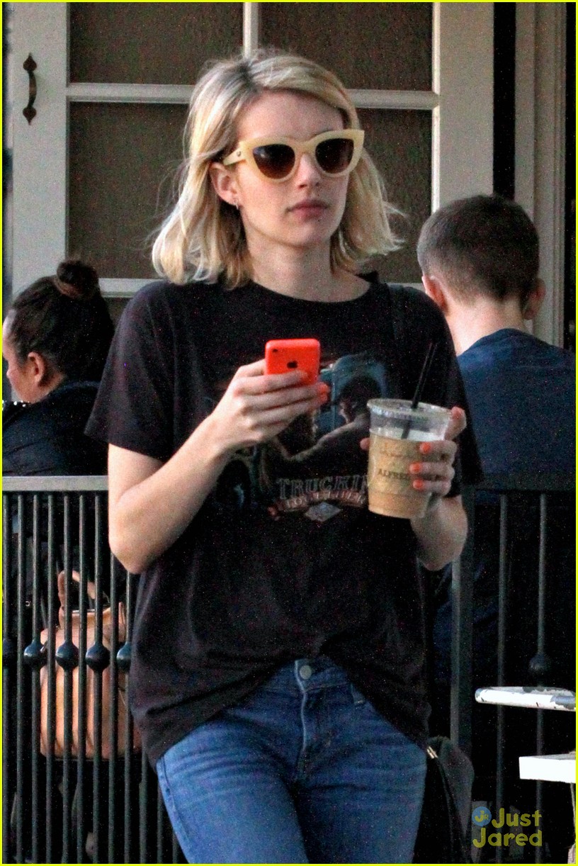 Emma Roberts Satisfies Coffee Craving Before 24th Birthday | Photo ...
