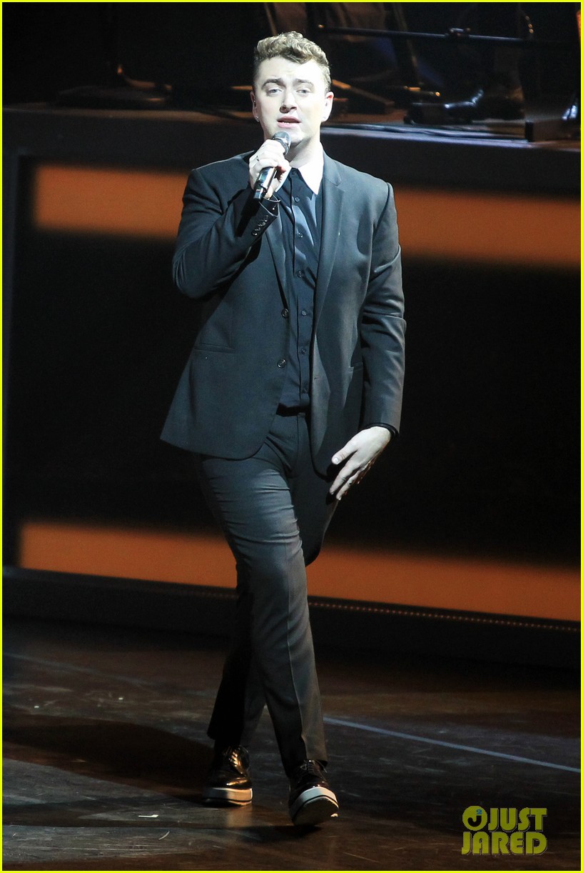 Sam Smith Debuts Heartbreaking 'Lay Me Down' Music Video - Watch Here ...