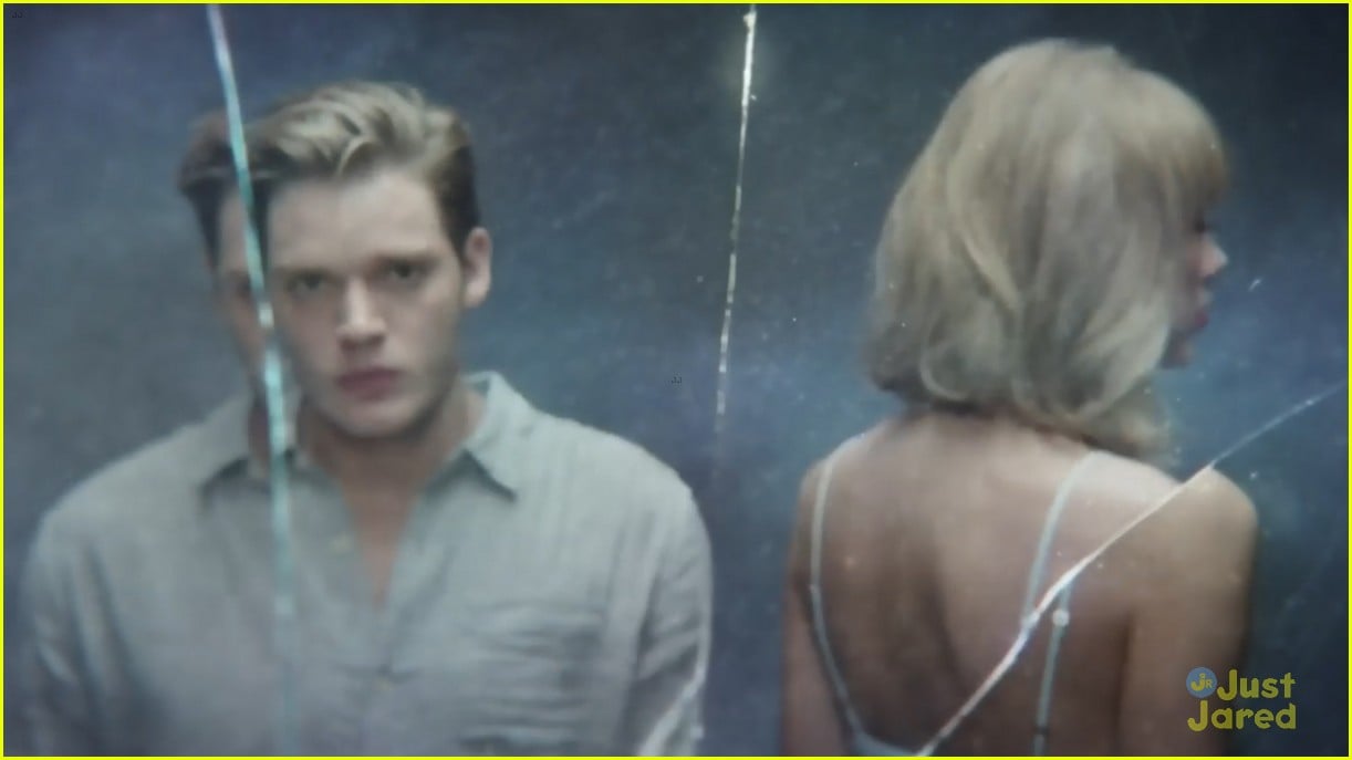 Taylor Swift Drops 'Style' Music Video! | Photo 774588 - Photo Gallery ...