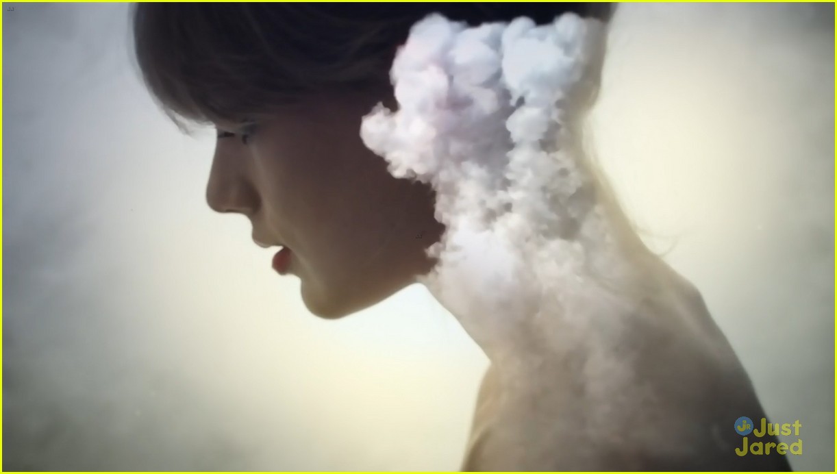 Taylor Swift Drops 'Style' Music Video! | Photo 774590 - Photo Gallery ...