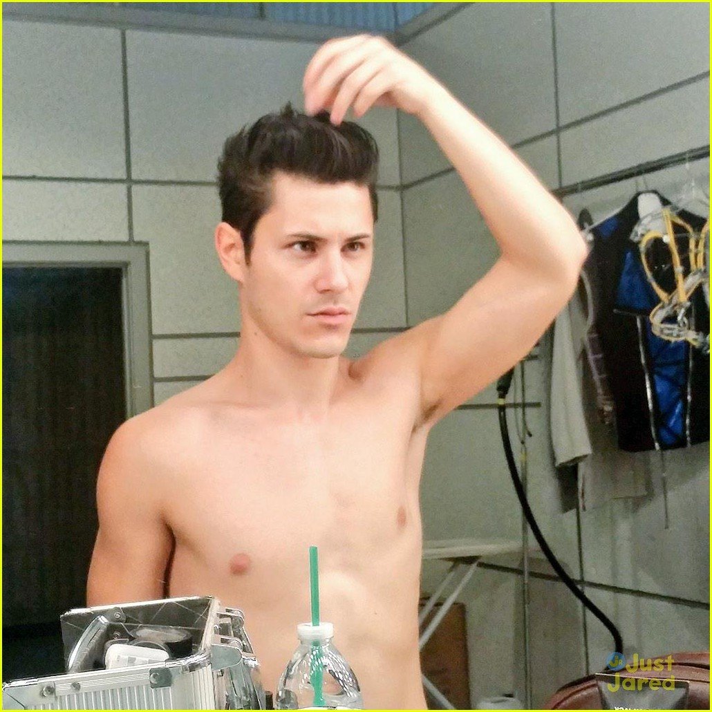 Michael J. Willett Drops 'Started Over' Video - Watch Now! | Photo ...