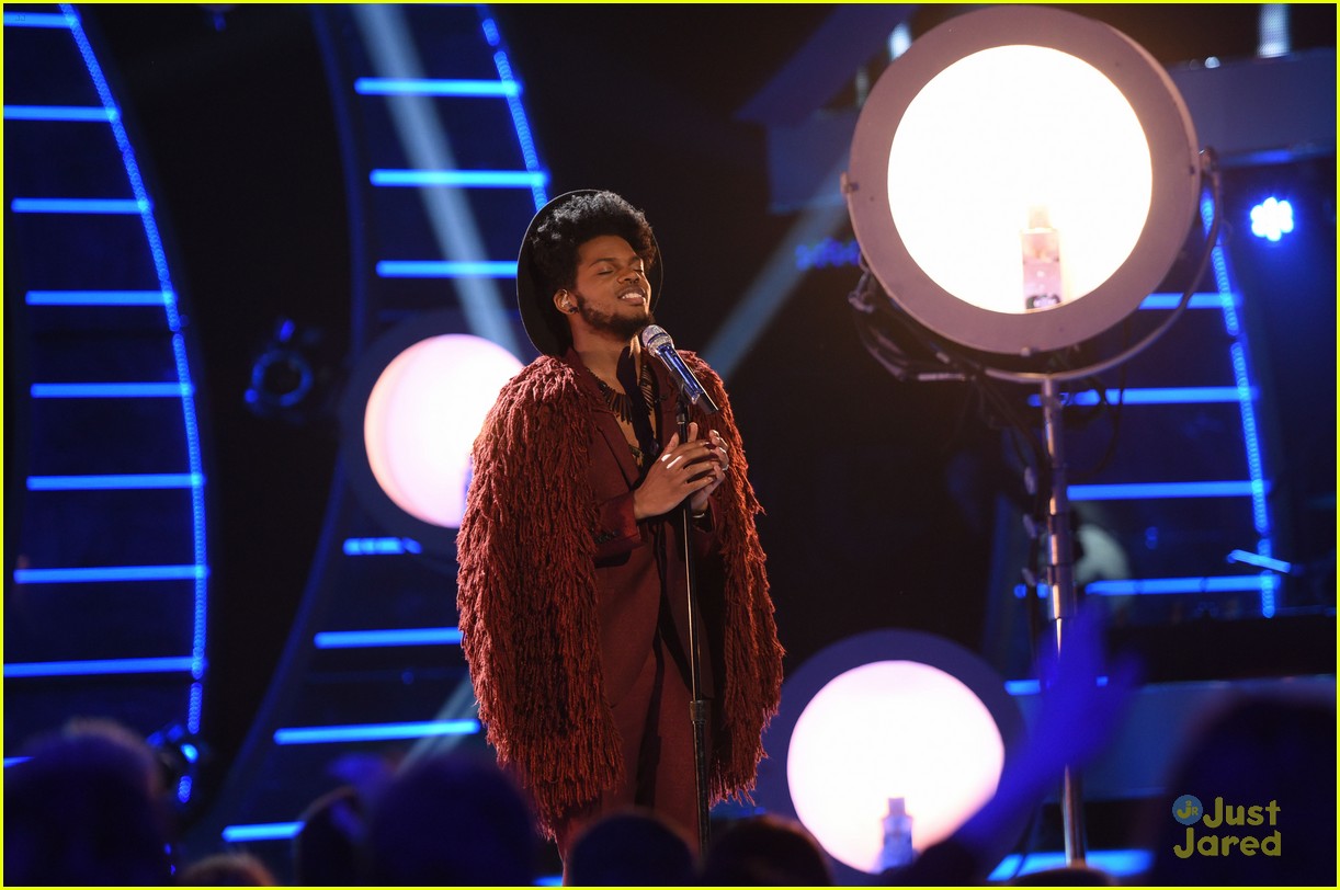 Qaasim Middleton Saved On 'American Idol' - Watch All Movie Night ...