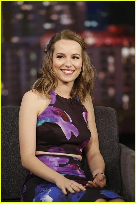 Bridgit Mendler Actually Goes To College With Her Mom! | Photo 782491 ...