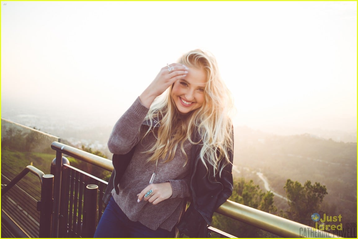 Veronica Dunne Turned Down Broadway Role for 'K.C. Undercover' Gig ...