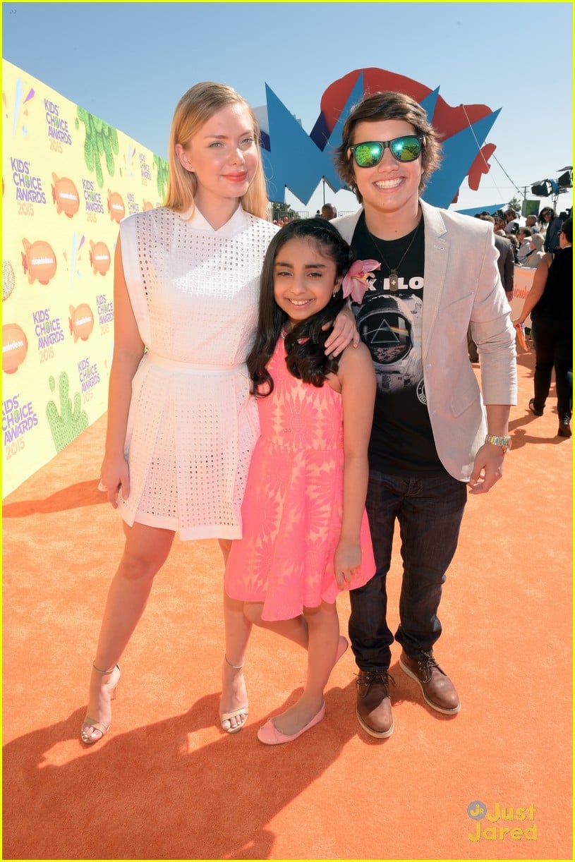 Full Sized Photo of emilia mccarthy max shred cast kcas 08 | Emilia ...