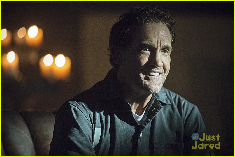 Full Sized Photo of mark hamill trickster flash stills 21 | Mark Hamill ...