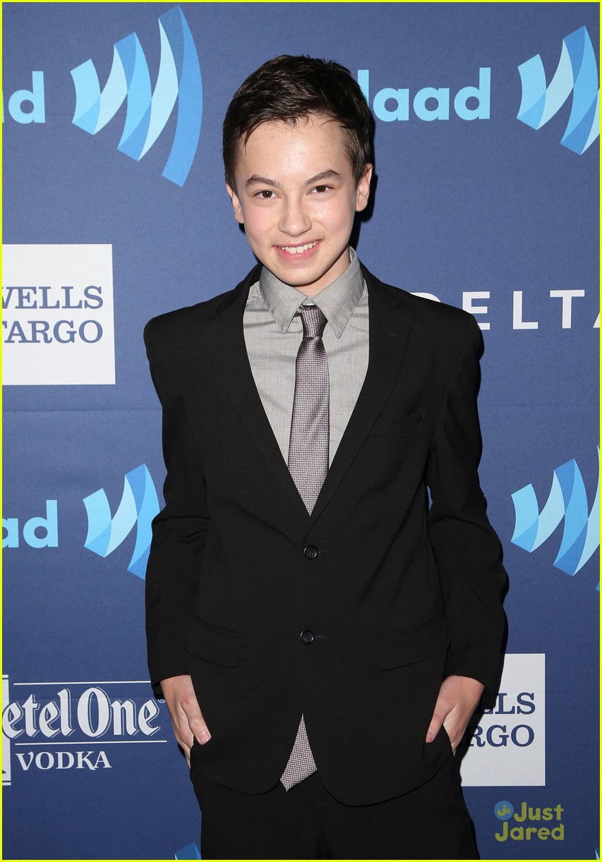 Gavin MacIntosh & Hayden Byerly Bring #Jonnor To GLAAD Media Awards ...