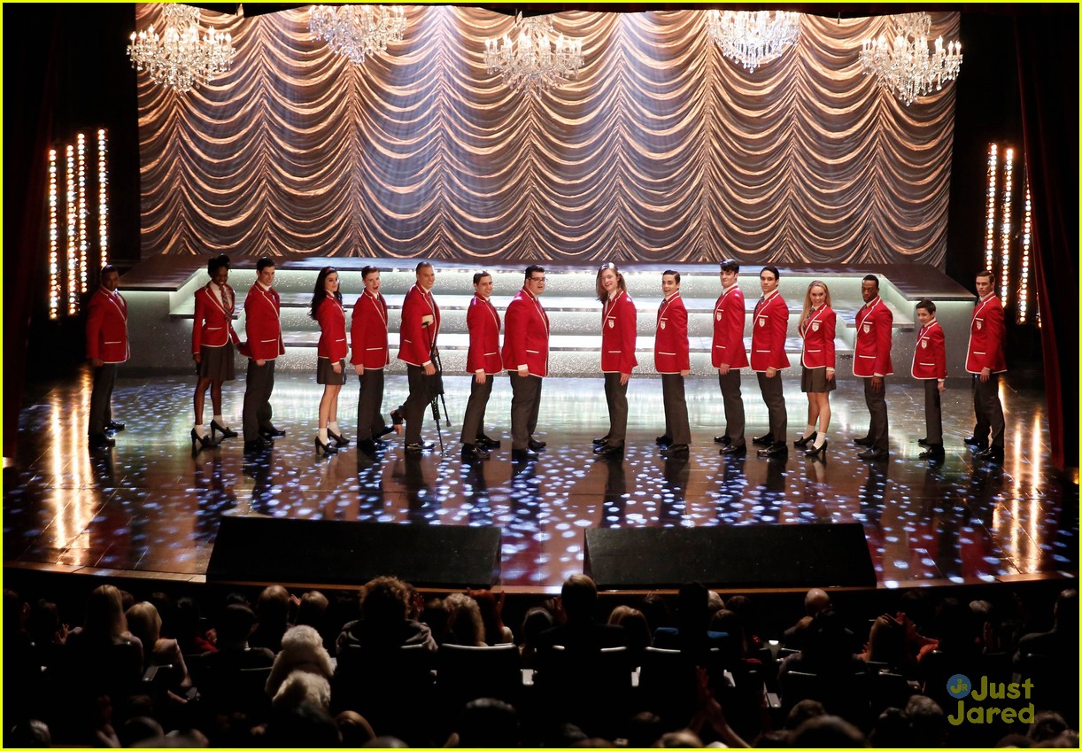 Full Sized Photo of glee we built this glee club stills 04 | Will ...