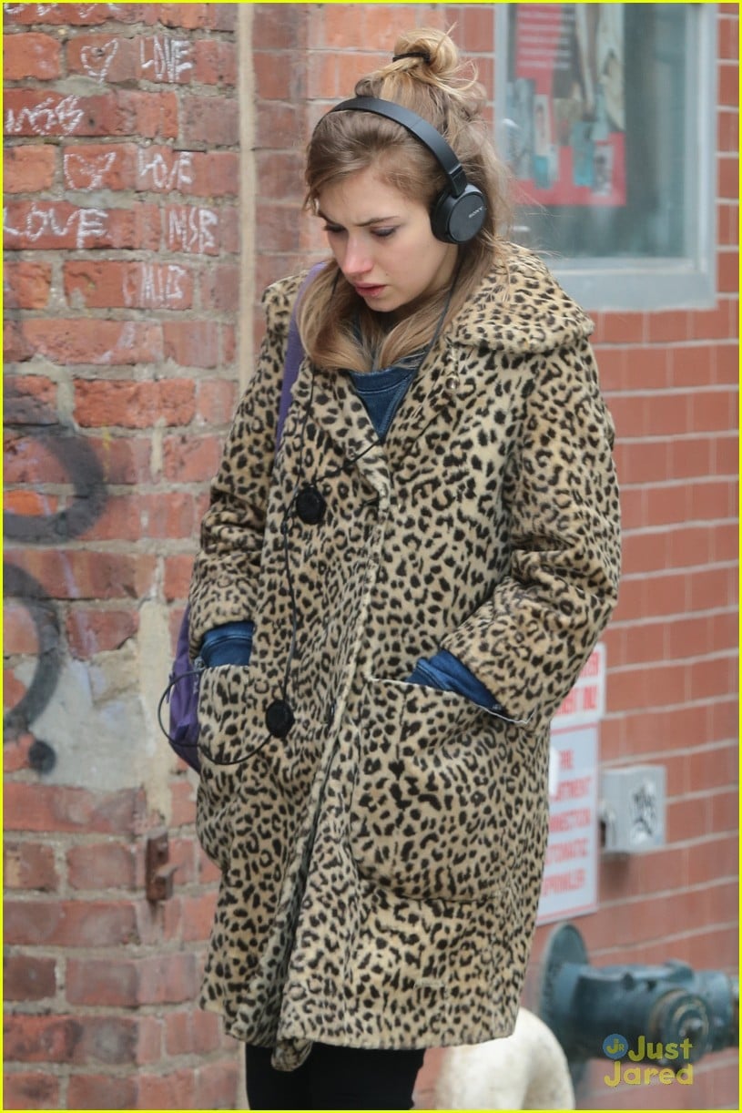 See The First Pics of Imogen Poots In 'She’s Funny That Way' | Photo ...