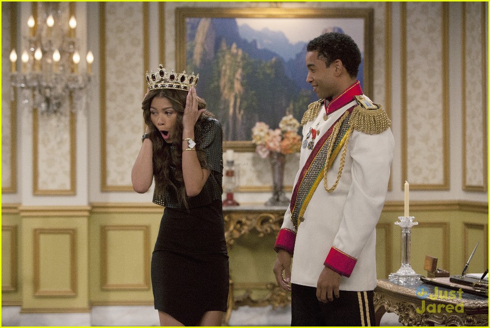 K.C. Becomes An Undercover Princess In Tonight's Ep - See A Sneak Peek ...