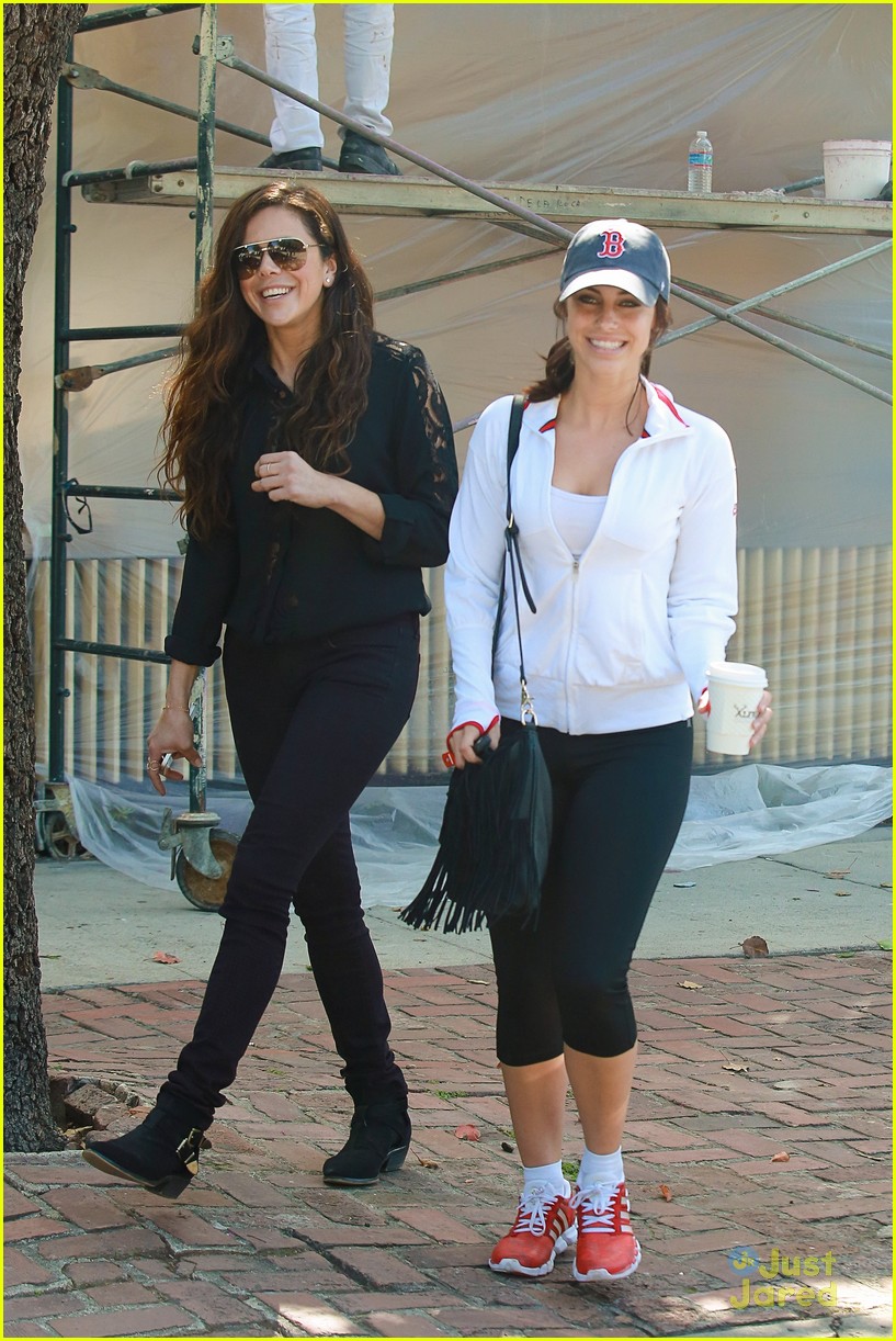Jessica Lowndes Shares New Workout Videos On Instagram - Watch Here ...