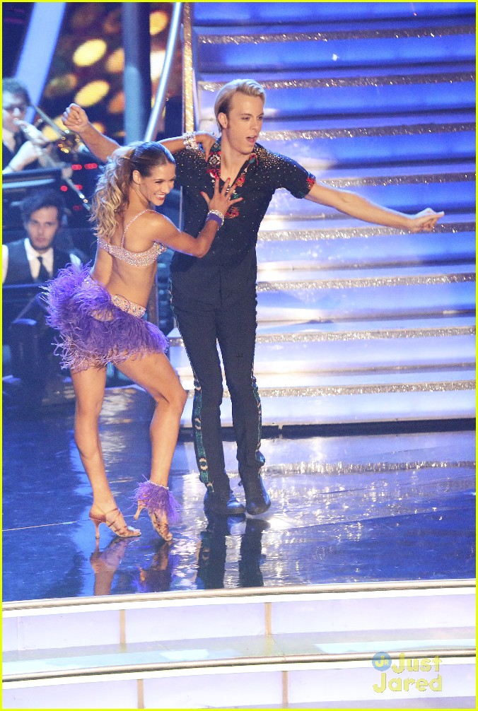 Riker Lynch Gets His Shirt Ripped Open During Sexy 'Dancing With the ...