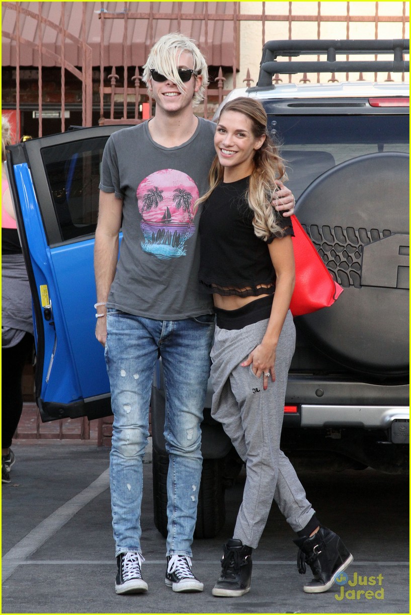 Riker Lynch & Allison Holker Give Shout Out To Team Rallison Fans ...