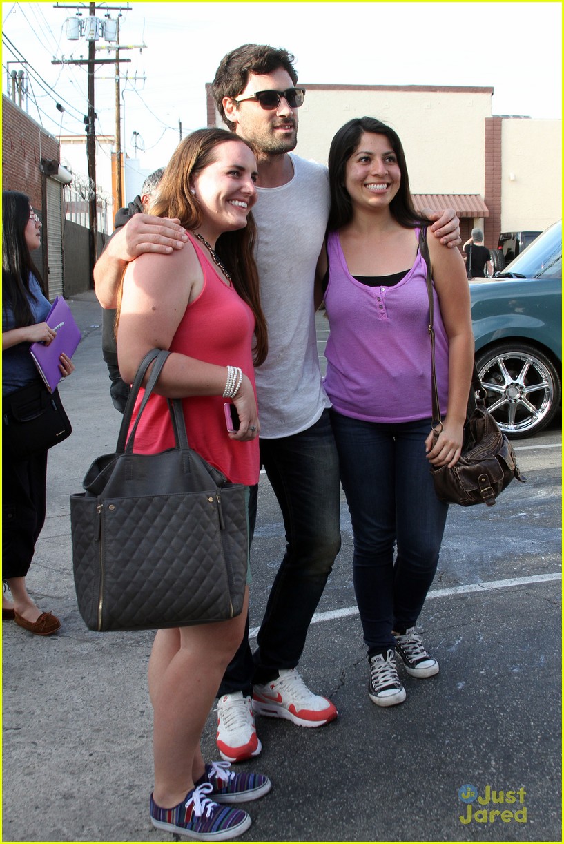 Rumer Willis & Val Chmerkovskiy Get Visits From Siblings Scout Willis ...