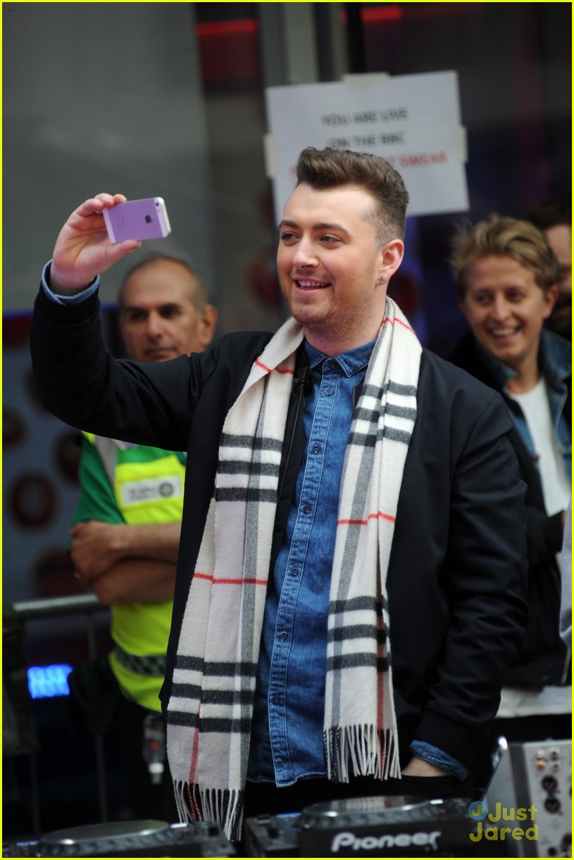 Sam Smith & Natalie Dormer Check Out Alexander McQueen's Exhibit in ...