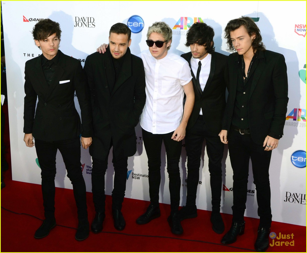 Zayn Malik's Performances With One Direction Throughout the Years ...