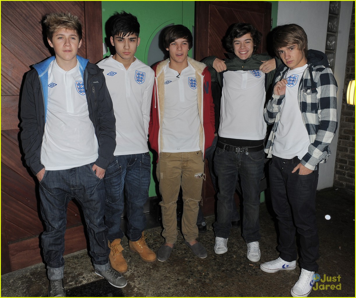 Zayn Malik's Performances With One Direction Throughout the Years ...