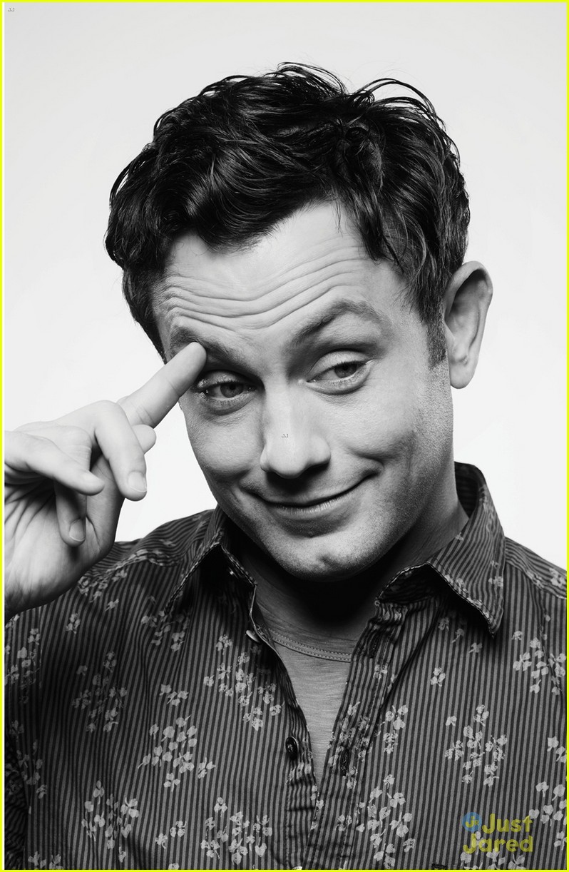 Young & Hungry's Jonathan Sadowski is Excited Season Two Has More ...