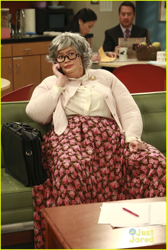 Oops! Marisa Turns In A Classified Report As Her Homework on 'K.C ...